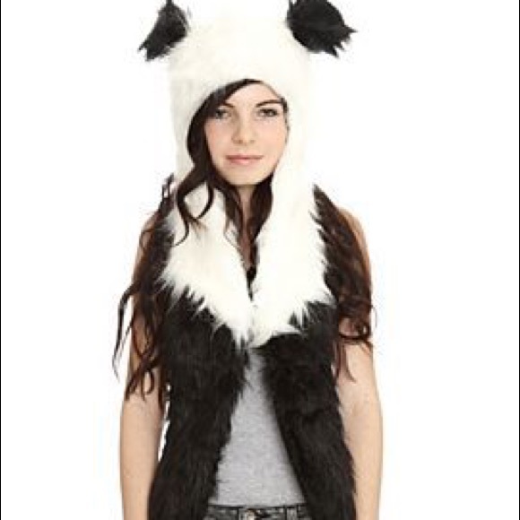 Hot Topic | Accessories | Hot Topic Panda Hat | Poshmark